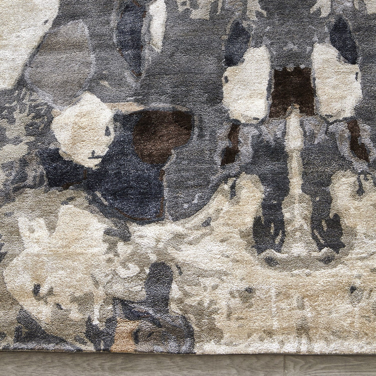 Cashmere Rug By Global Views - 2 Sizes - White Glove Delivery – Luv Modern