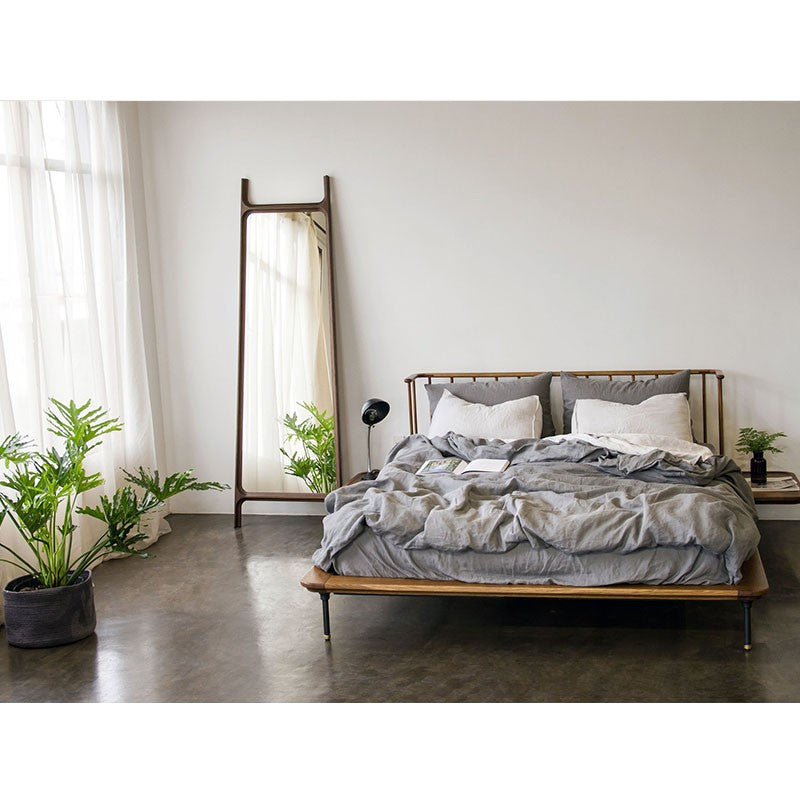 Distrikt Bed Queen in Various Finishes - Shaker Design Bed - Free ...